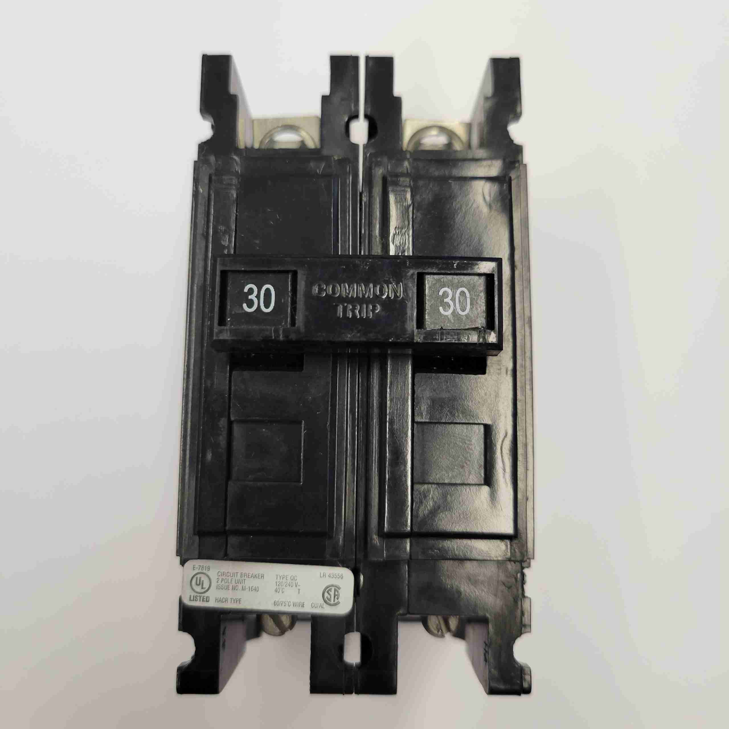 QC2030 - EATON 2P30A 240V LUG IN LUG OUT BREAKER - Alberta Breaker & Supply Co Ltd